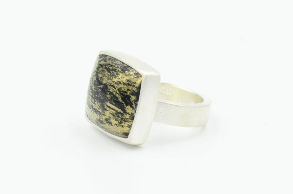 Apache Gold Ring – Starfish Boulder